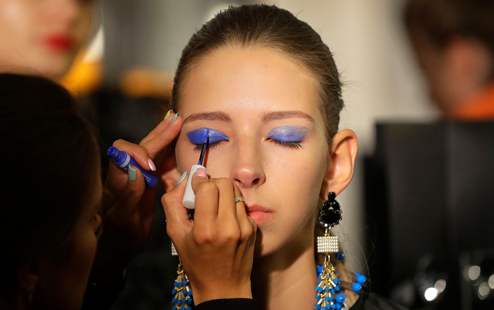 11 hair and beauty hacks that will make getting ready for your office ...