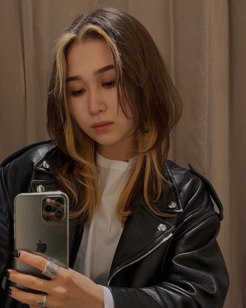 Wolf cut hair trend: Complete guide to TikTok’s wild style | Treatwell